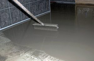 Self-Leveling Compound Not Flat (Causes & How to Fix?) - Build It Fine